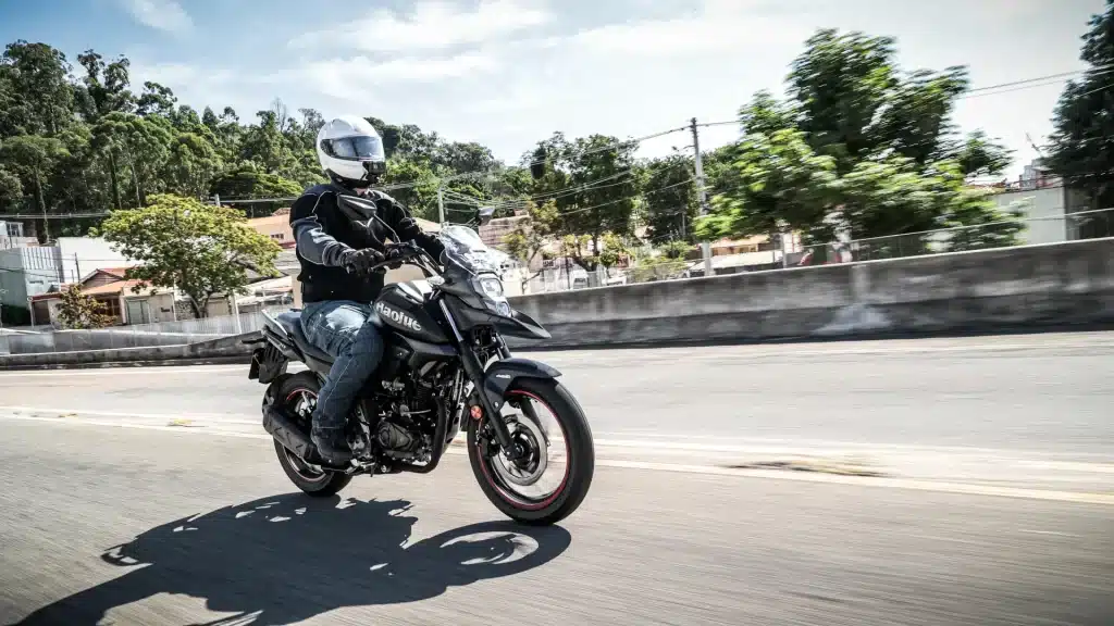 Haojue DL 160: veja ficha técnica da crossover urbana - Motordomundo